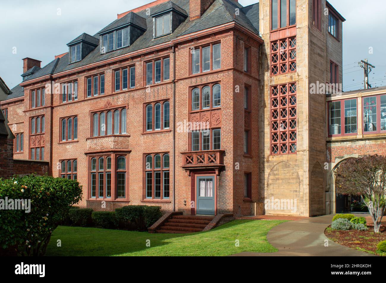 Berkeley School of Theology campus buildings Stock Photo - Alamy