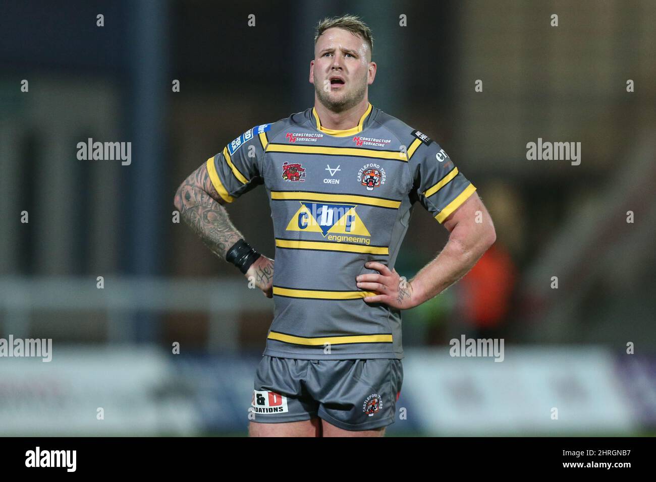 Joe Westerman #13 of Castleford Tigers looks to the big screen Stock ...