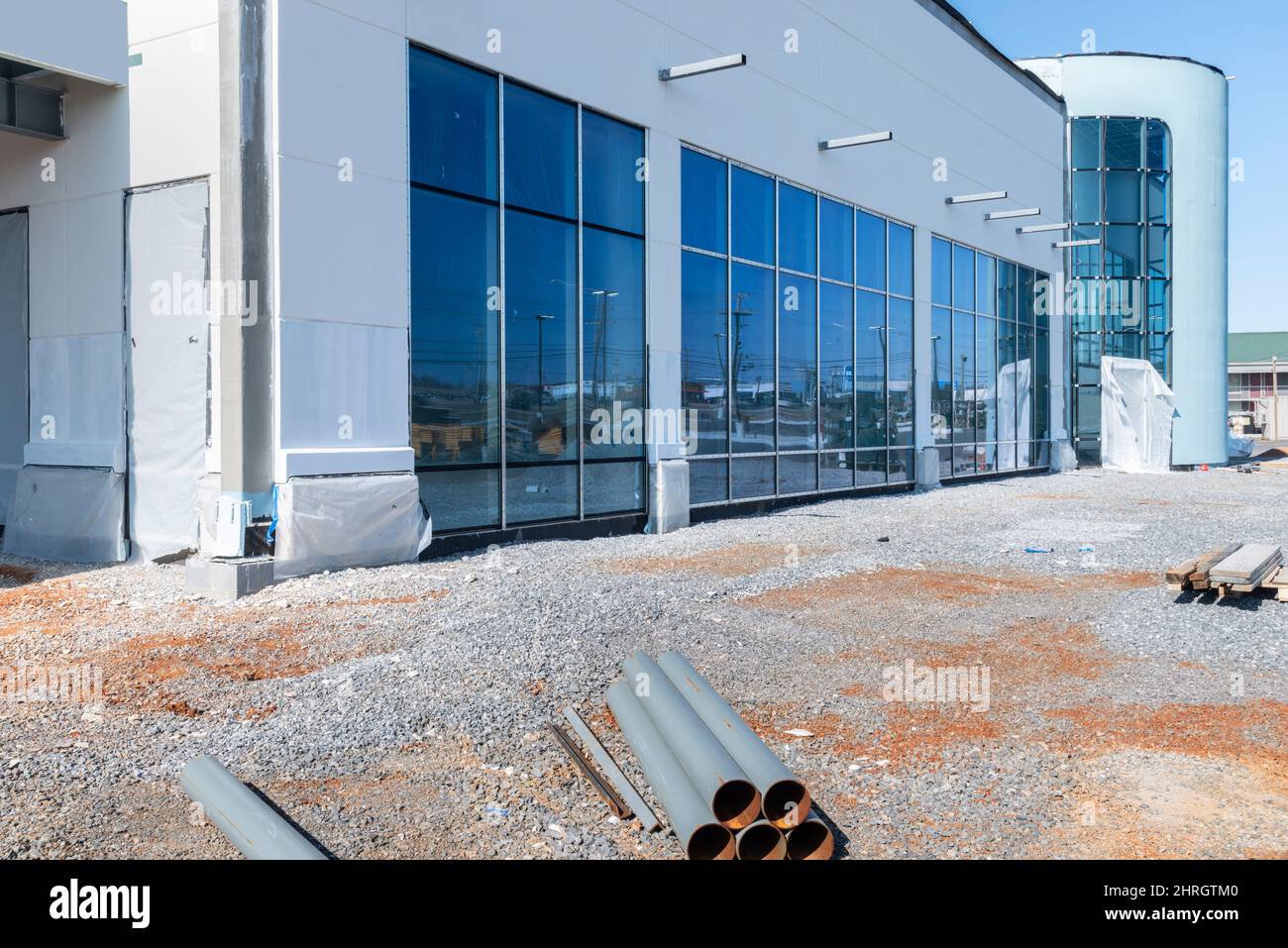 Horizontal shot of new construction nearing completion Stock Photo - Alamy