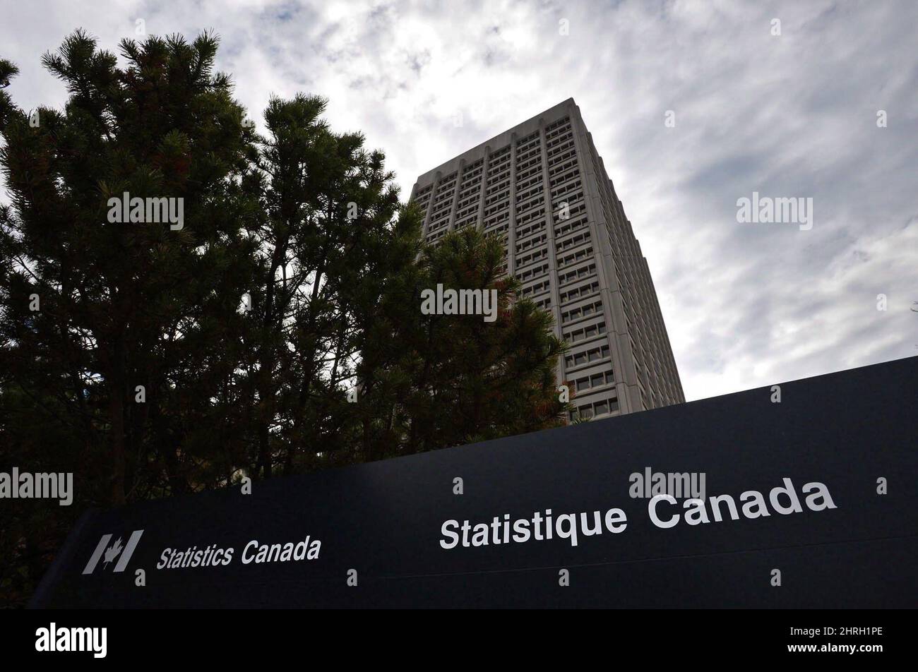 The Statistics Canada offices in Ottawa are pictured, May 1, 2013. THE ...