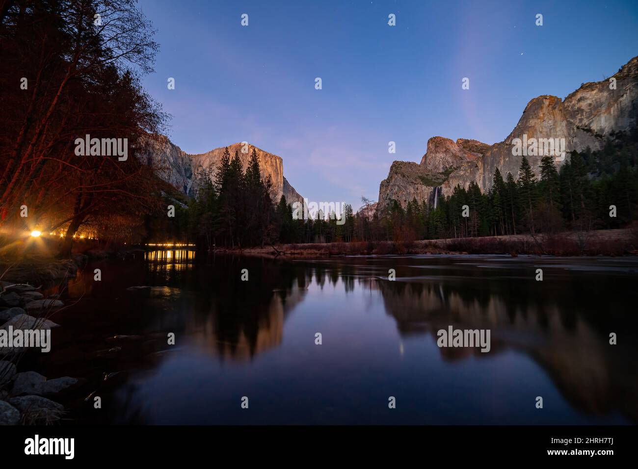 Night view of the Valley View of Yosemite National Park at California ...