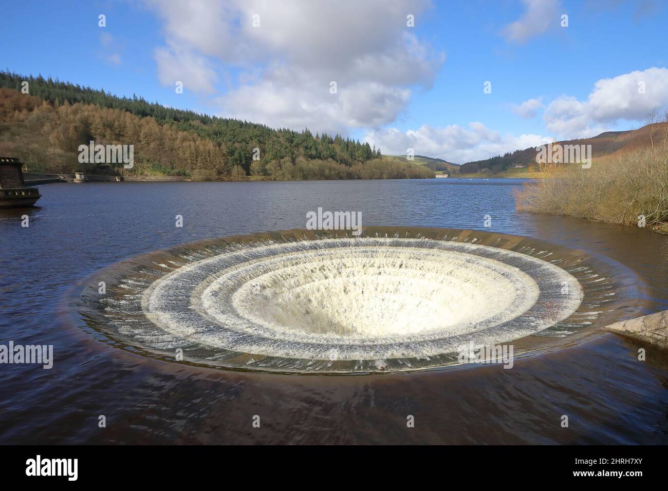 Rt handside (when viewed from the dam) shaft spillway (plug hole) in ...