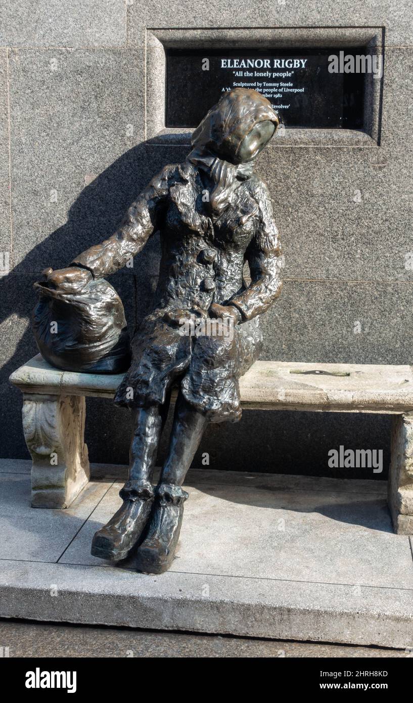 Eleanor rigby tommy steele hi-res stock photography and images - Alamy
