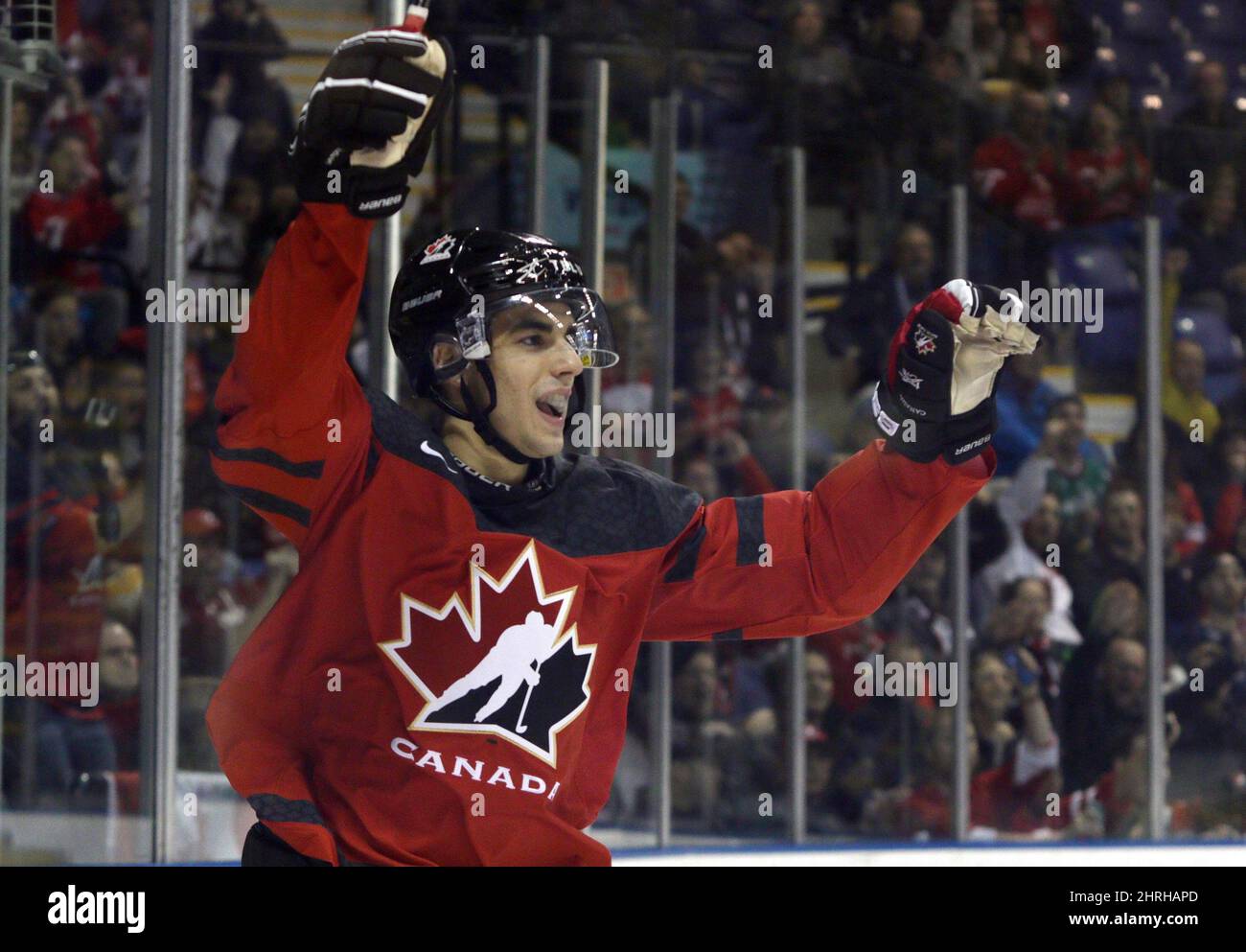 Team Canada's Joe Valeno celebrates with his assist against Team ...