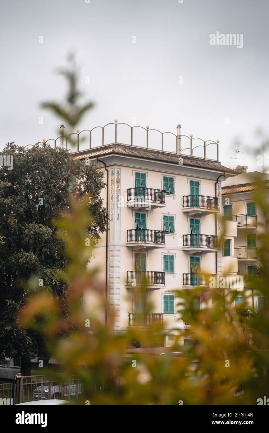 Residential building in rome hi-res stock photography and images - Alamy