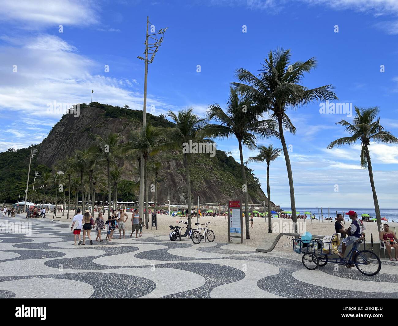 Portuguese pavement design on Copacabana boulevard Stock Photo - Alamy
