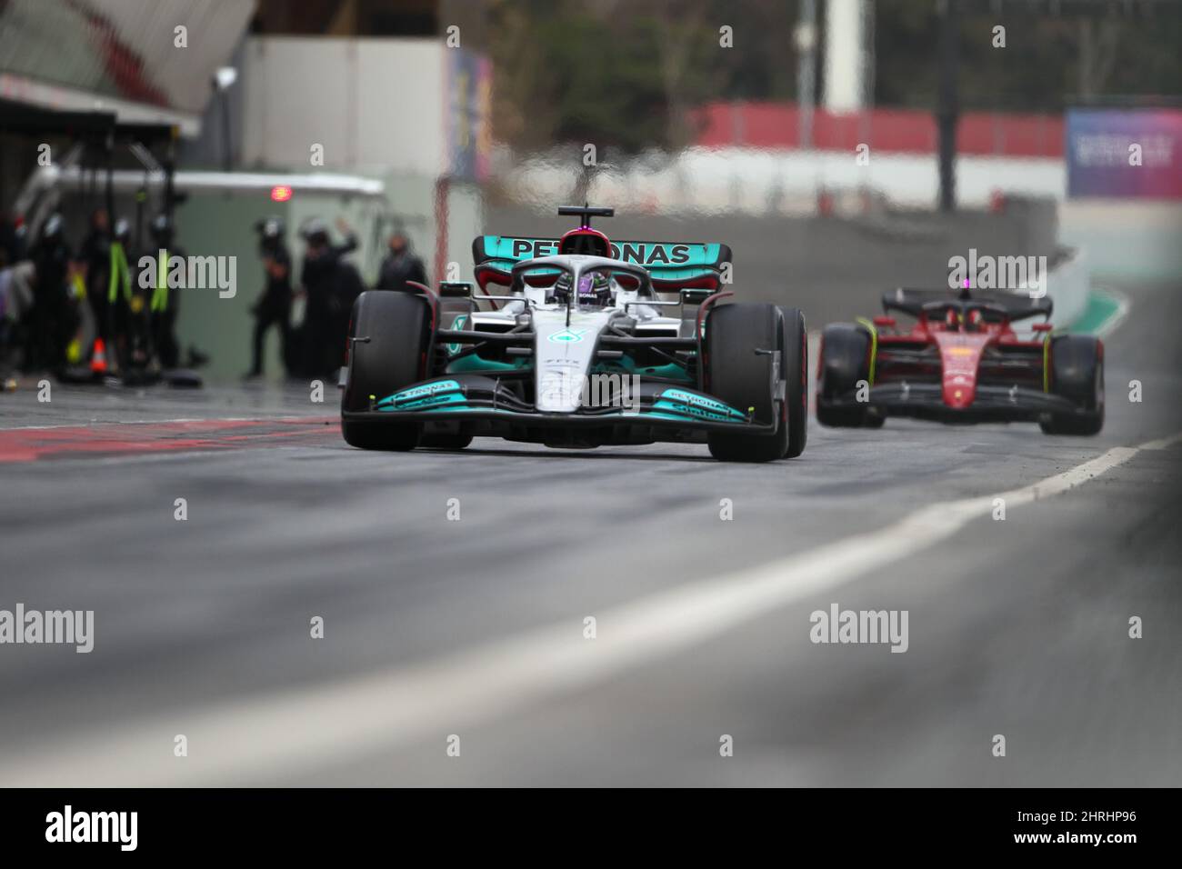 Lewis hamilton 2022 test hi-res stock photography and images - Alamy