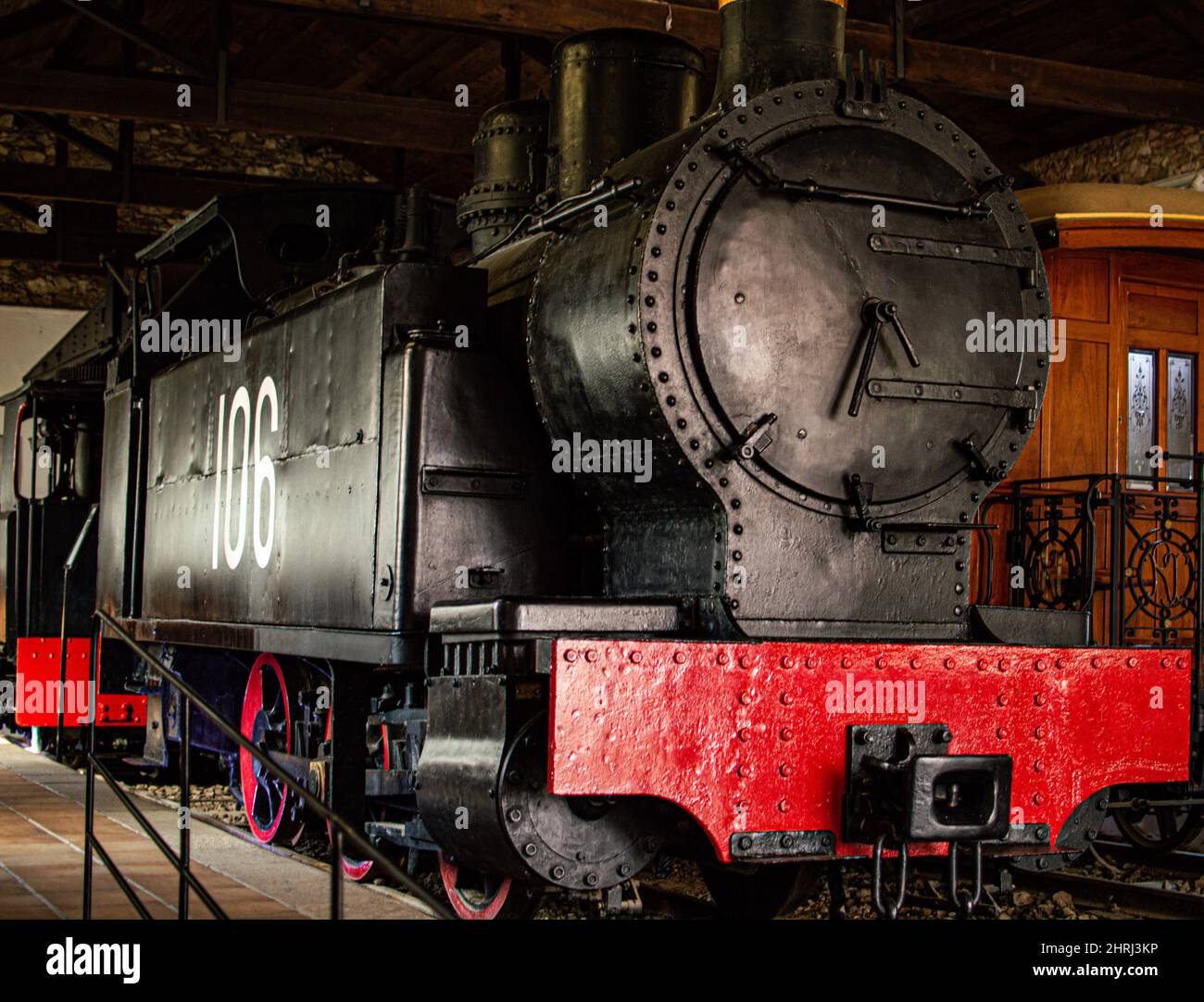 Red and black vintage steam locomotive Stock Photo - Alamy