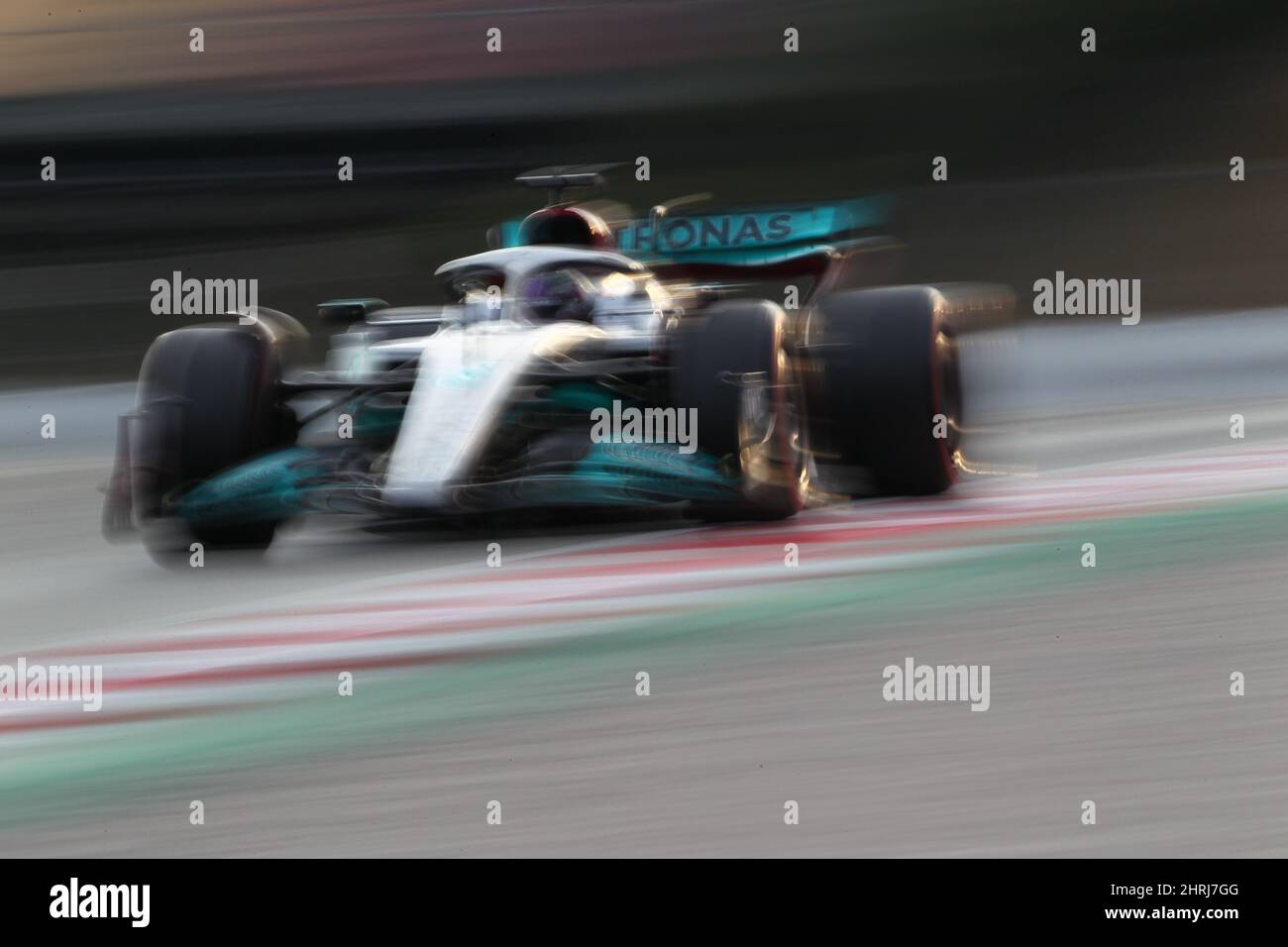 Lewis hamilton 2022 test hi-res stock photography and images - Alamy