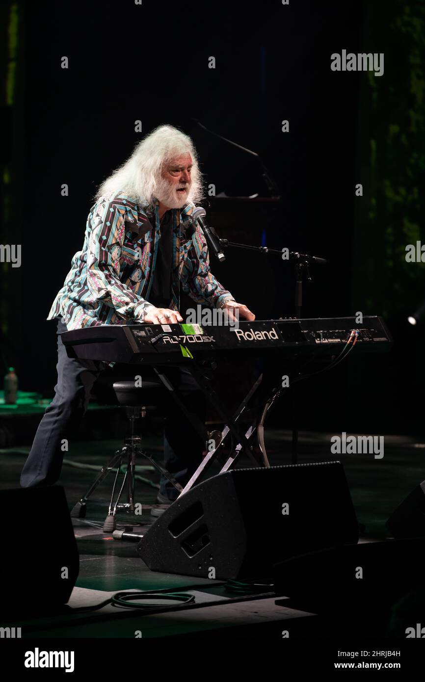 Brian Cadd Australian singer songwriter perfoming in Cairns, Queensland ...