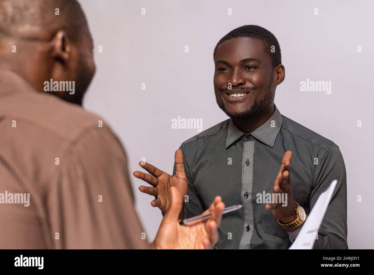 Interview young african africa hi-res stock photography and images - Alamy