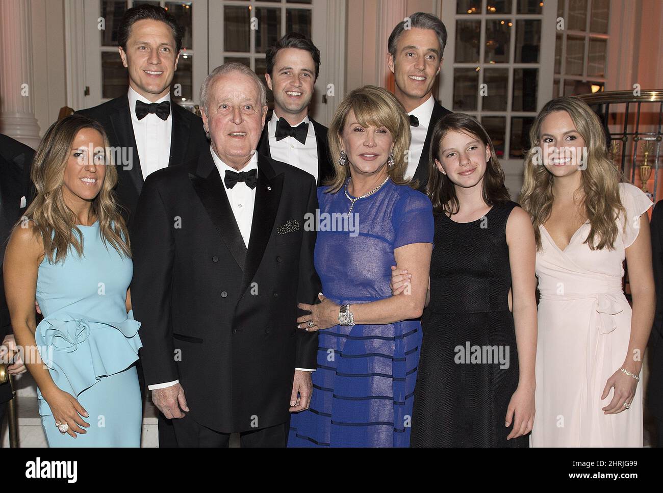 Former Prime Mininster Brian Mulroney poses family members during an ...