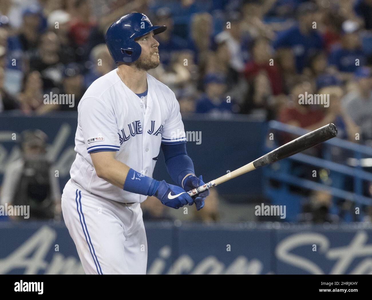 Toronto Blue Jays Justin Smoak hits a three-run home run against the ...