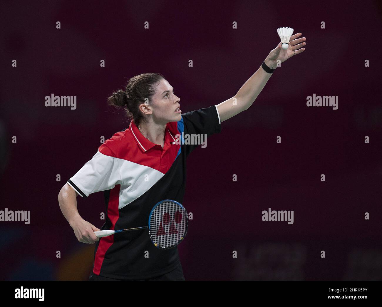 Canada's Rachel Honderich plays fellow Canadian Michelle Li in gold ...