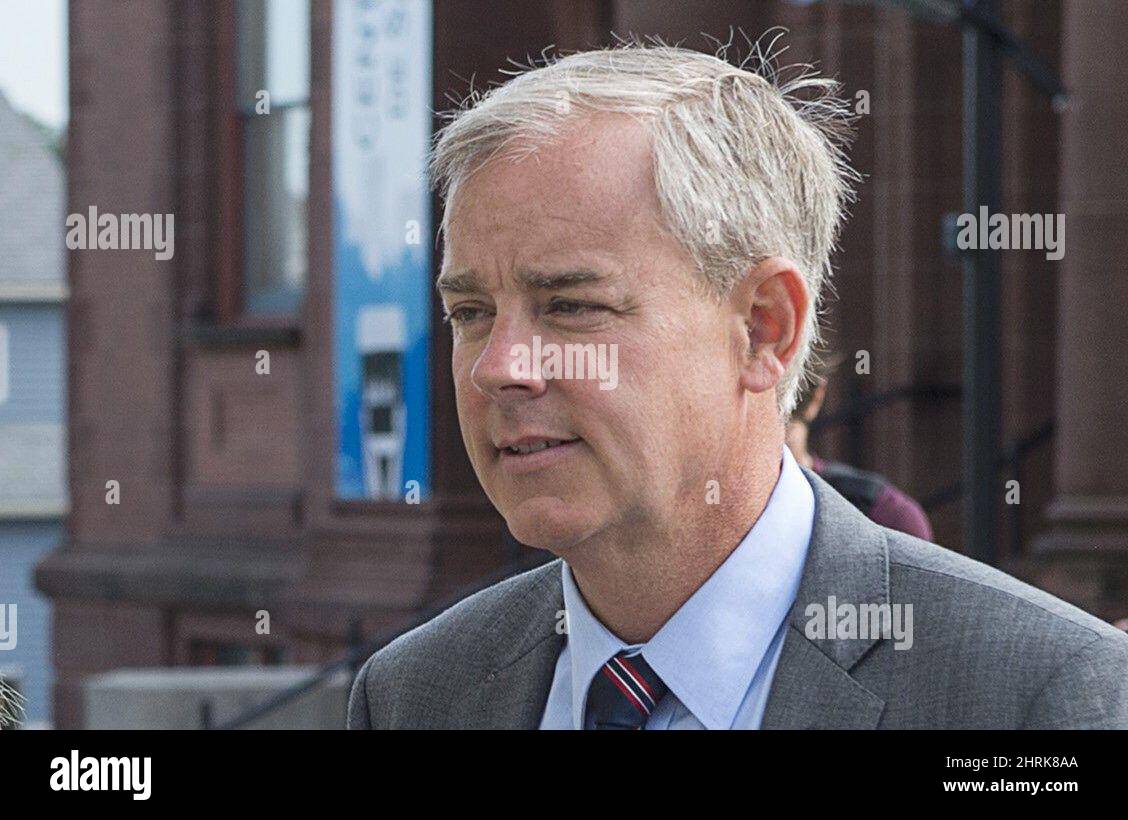 Dennis Oland and his wife Lisa arrive at the Law Courts in Saint John ...
