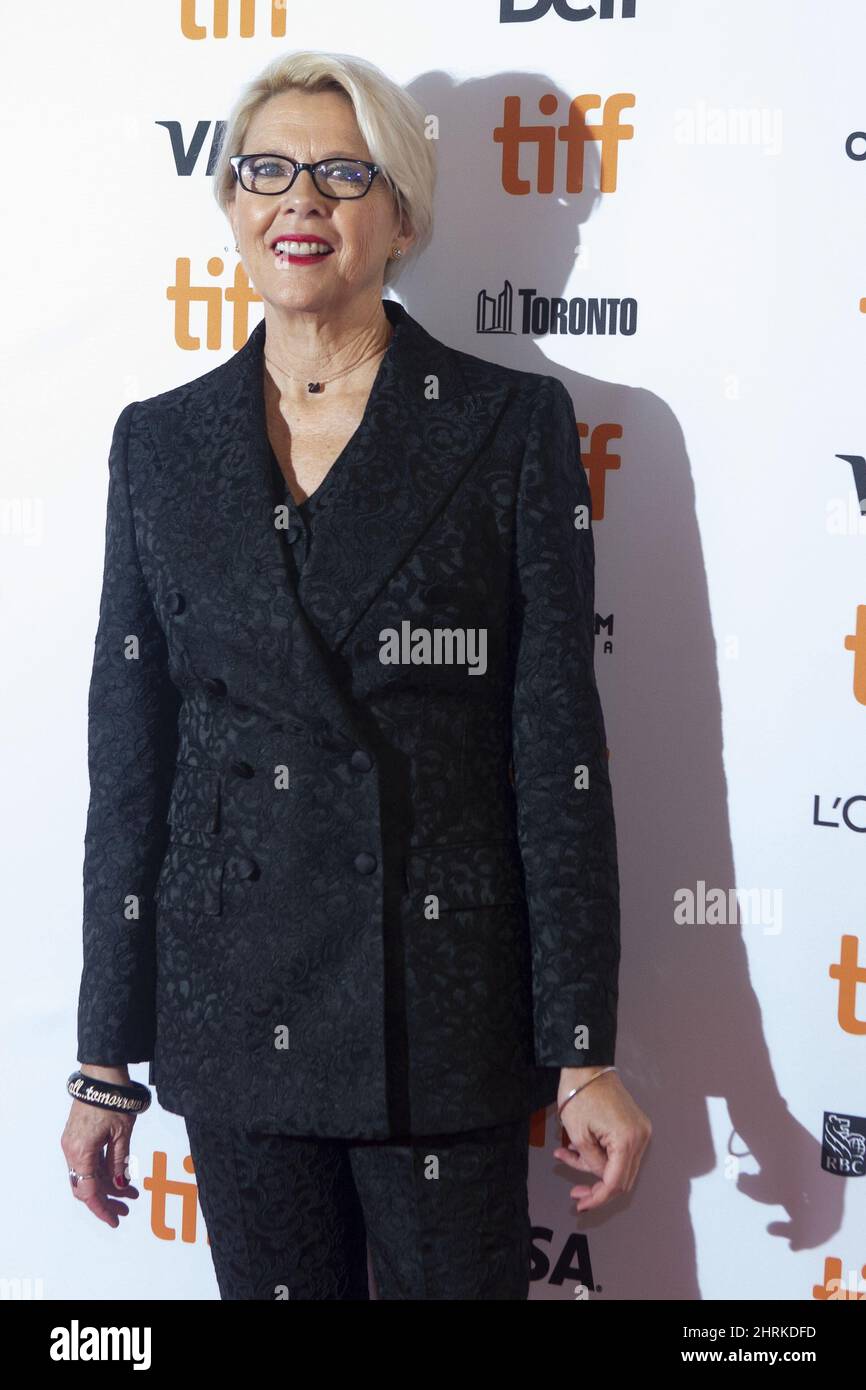 Annette Bening arrives on the red carpet for the film "The Report" at ...