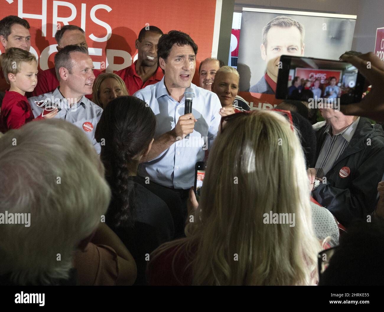 Prime Minister Justin Trudeau gives an election campaign speech, in ...