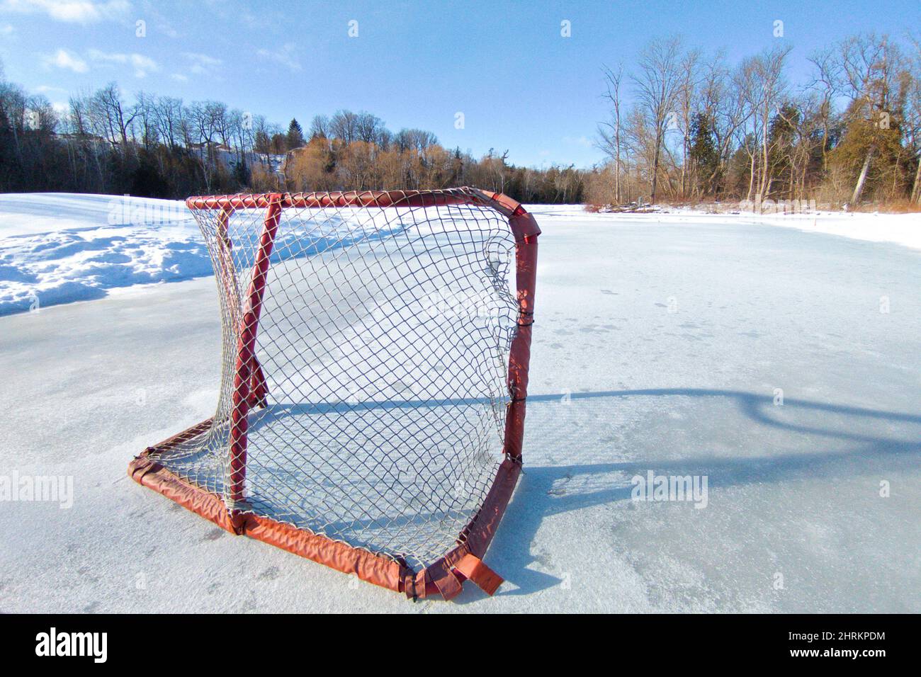 Frozen lake hockey hi-res stock photography and images - Alamy