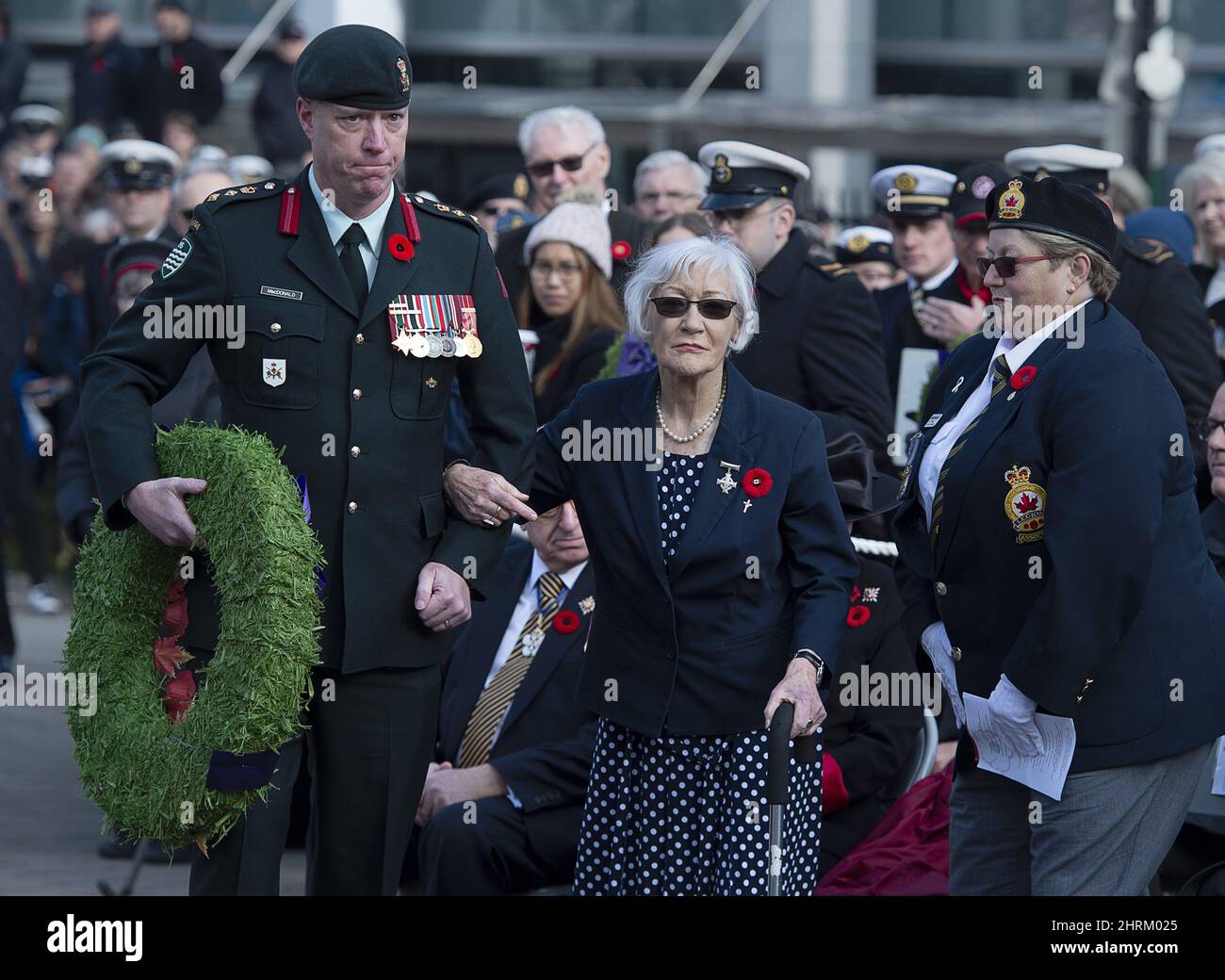 Silver Cross Mother Anne Snyder is escorted by Col. John MacDonald ...