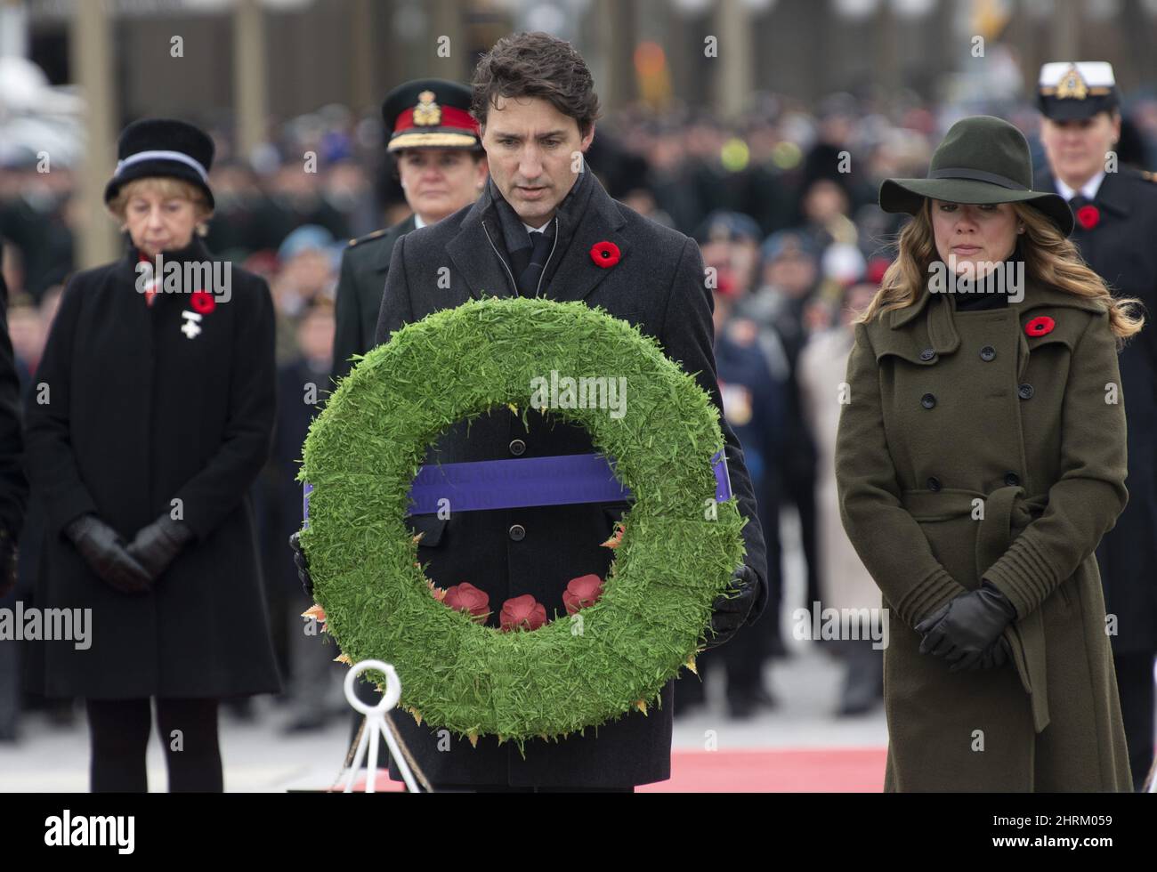 Silver Cross Mother Reine Samson Dawe, Governor General Julie Payette ...