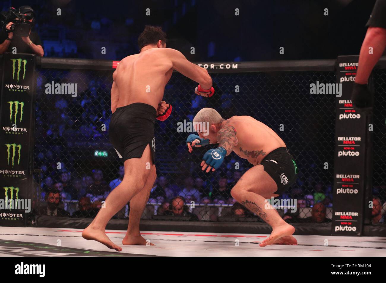 Dublin, Ireland. 25th Feb, 2022. Bellator middleweight world champion ...