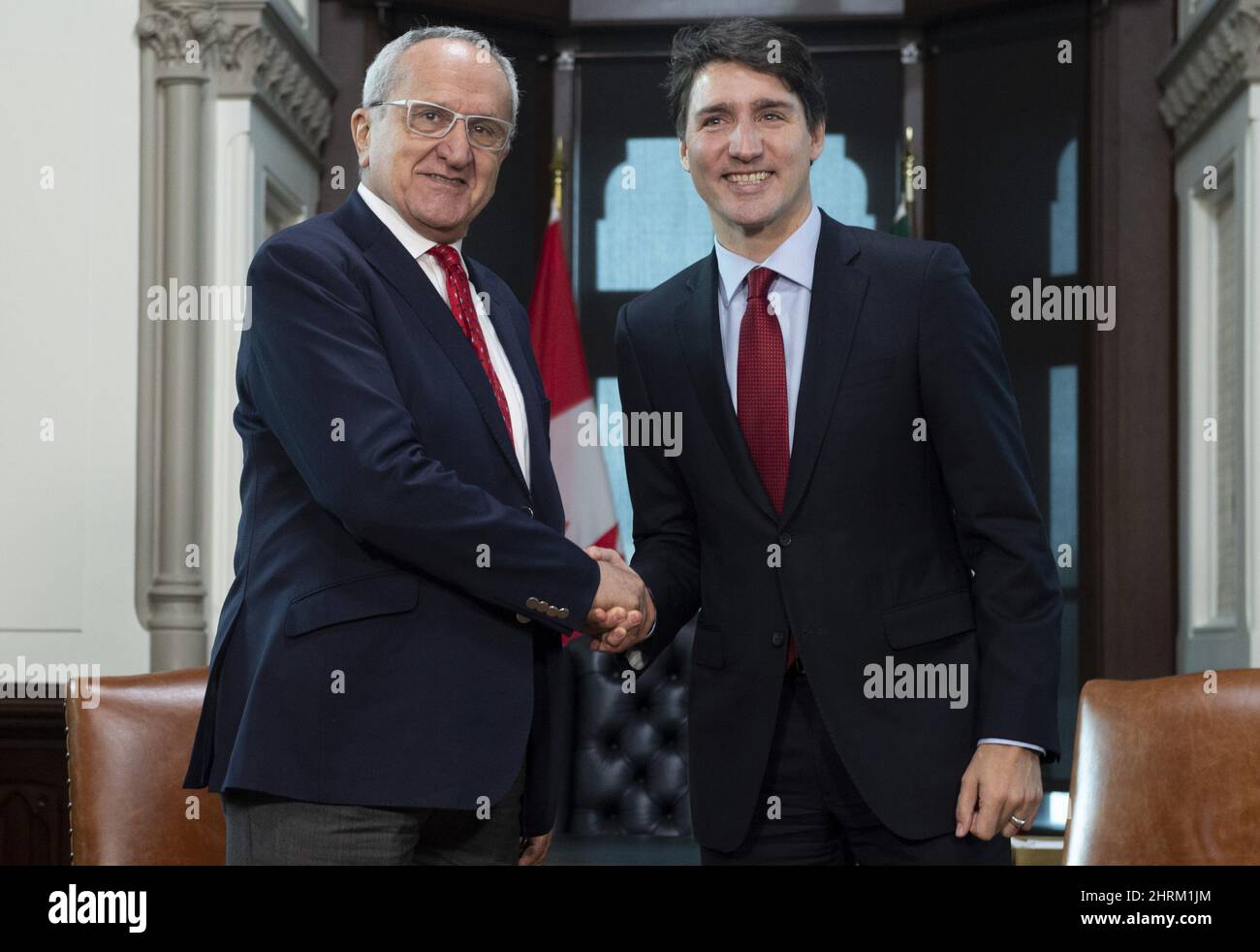 Prime Minister Justin Trudeau shakes hands with Mexican Undersecretary ...
