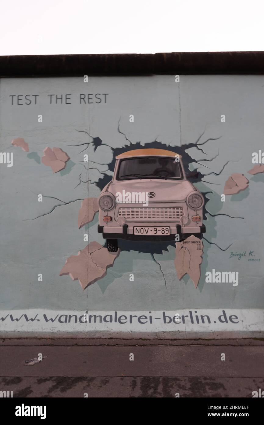 Drawing of a German car Trabant on the wall Stock Photo - Alamy