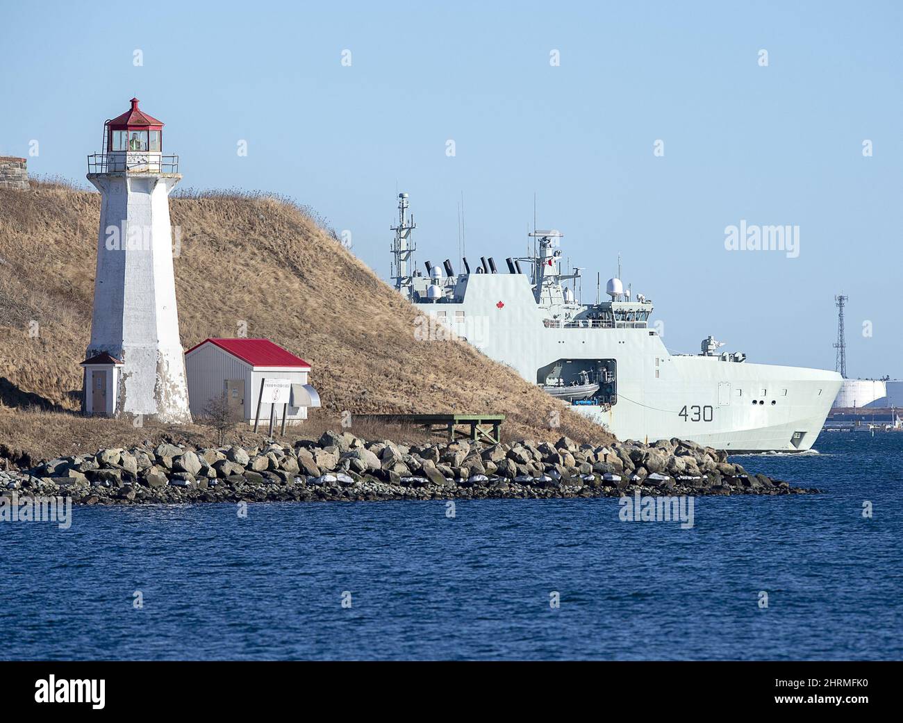 The future HMCS Harry DeWolf, the navy's first Arctic and offshore ...