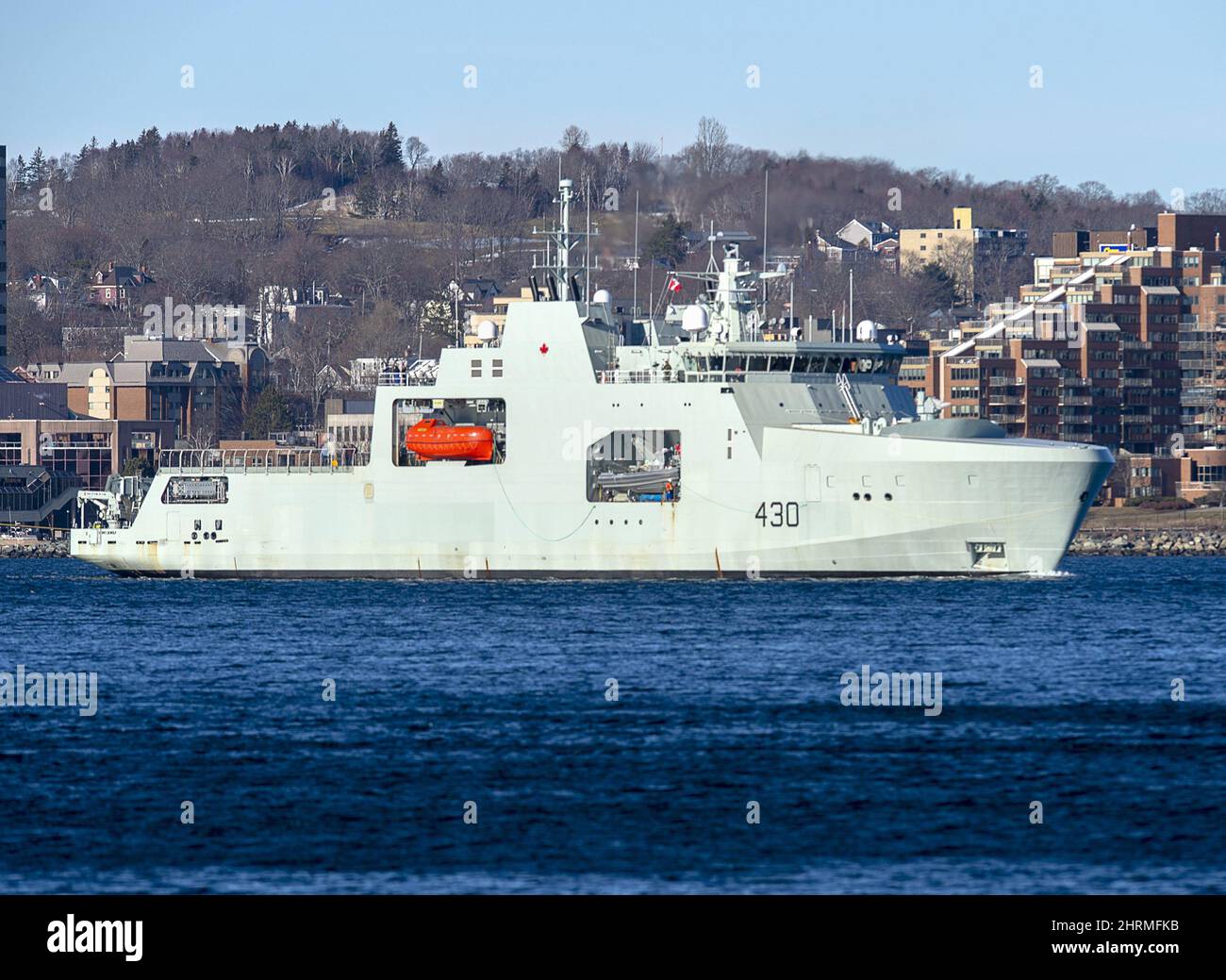 The future HMCS Harry DeWolf, the navy's first Arctic and offshore ...