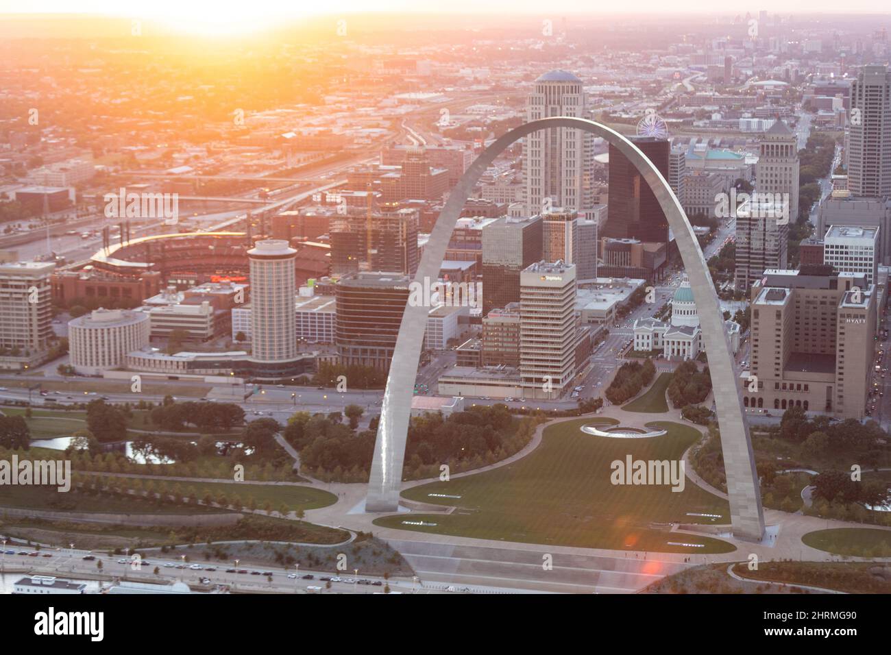 St. Louis Missouri Gateway Arch Skyline Gateway National Park Stock ...