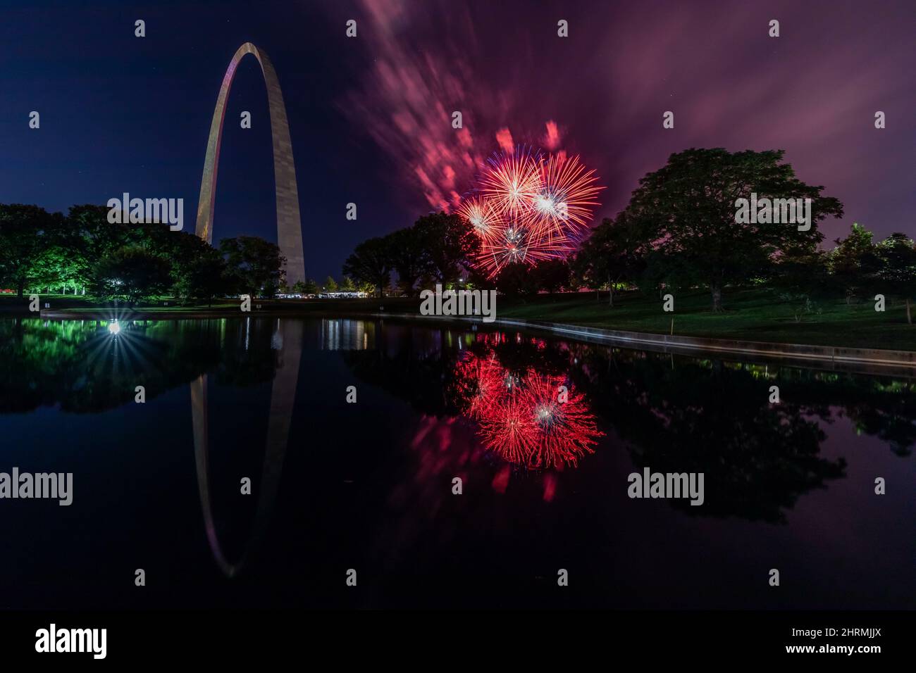 St. Louis Missouri Gateway Arch Skyline Fourth of July July 4th ...