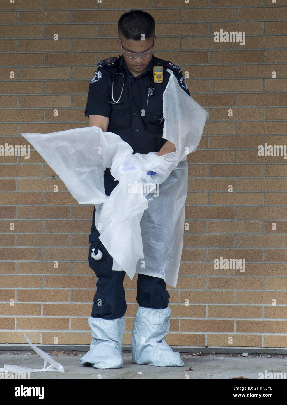 Canadian Paramedic Uniform