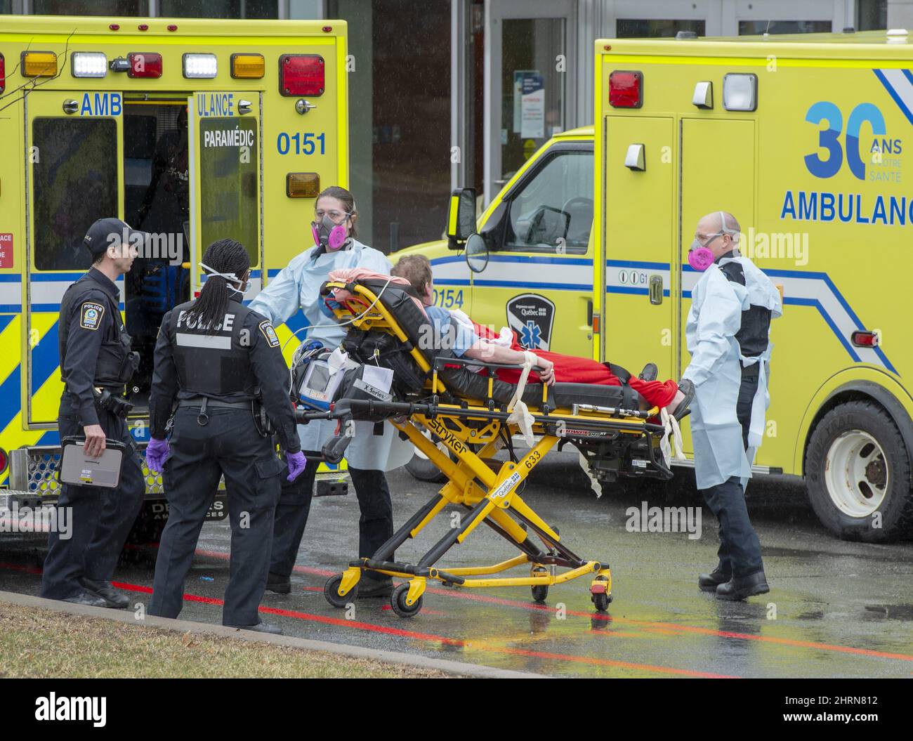 A patient is brought into the emergency unit of the Verdun Hospital ...
