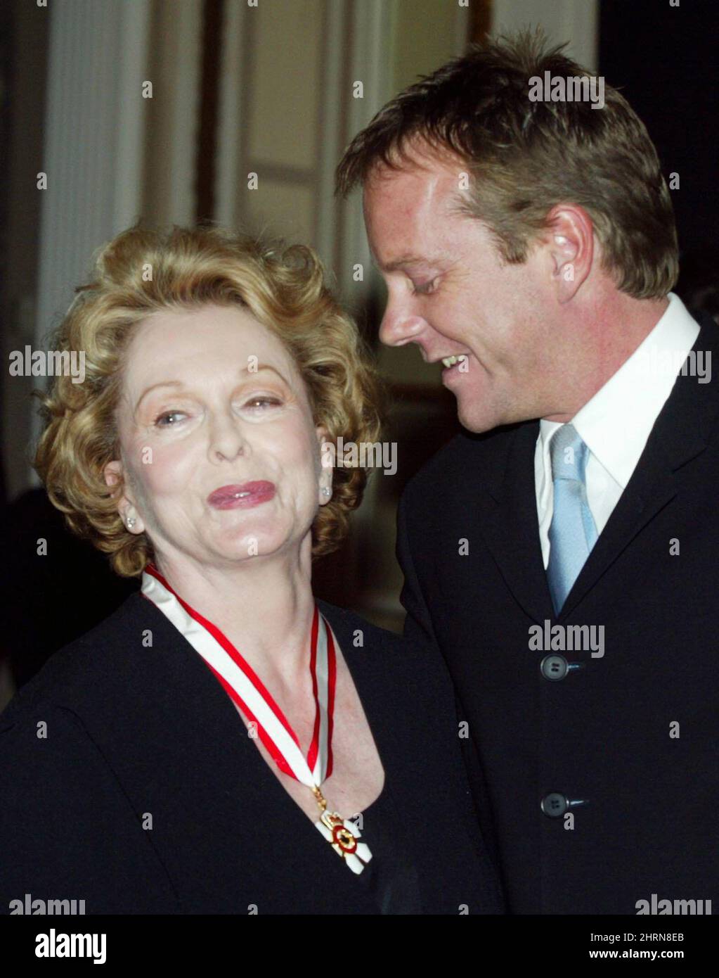 Kiefer Sutherland Mother