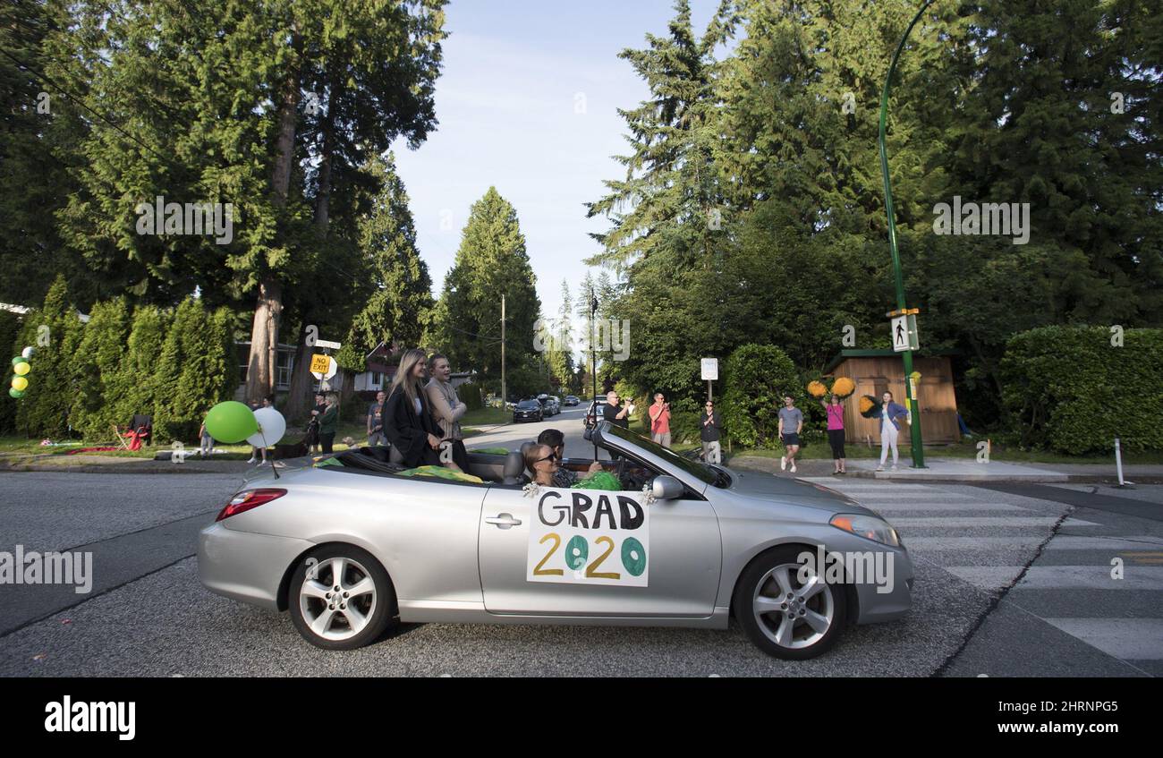 High school graduates from Windsor Secondary in North Vancouver, B.C ...