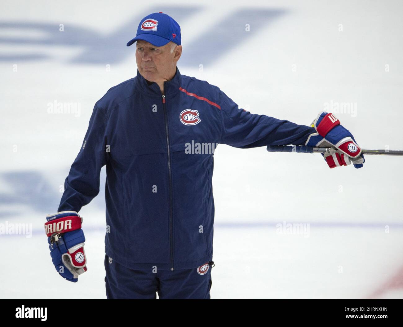 Montreal Canadiens head coach Claude Julien gives instructions during ...