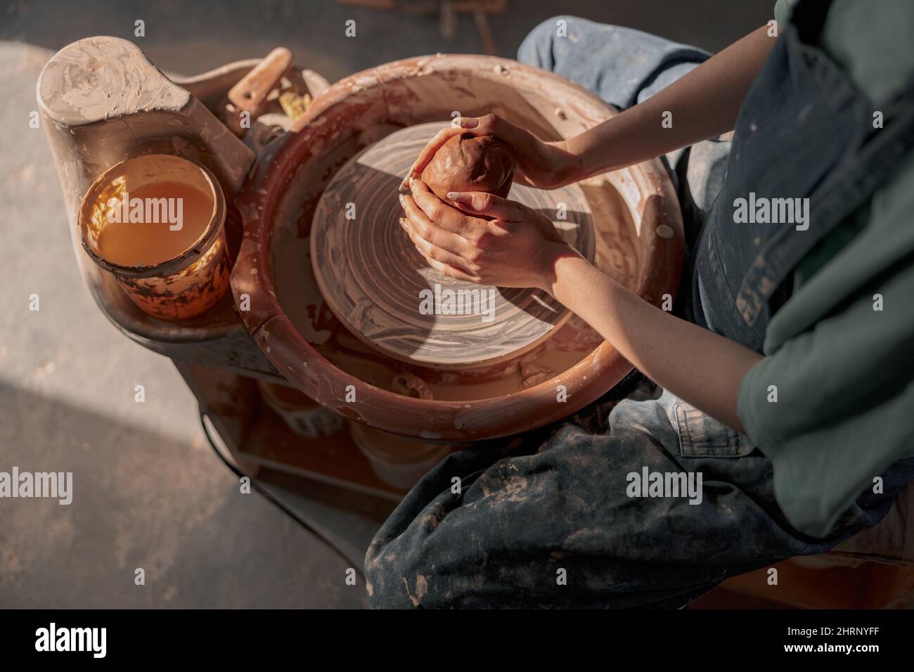 Clay lump on wheel hi-res stock photography and images - Alamy