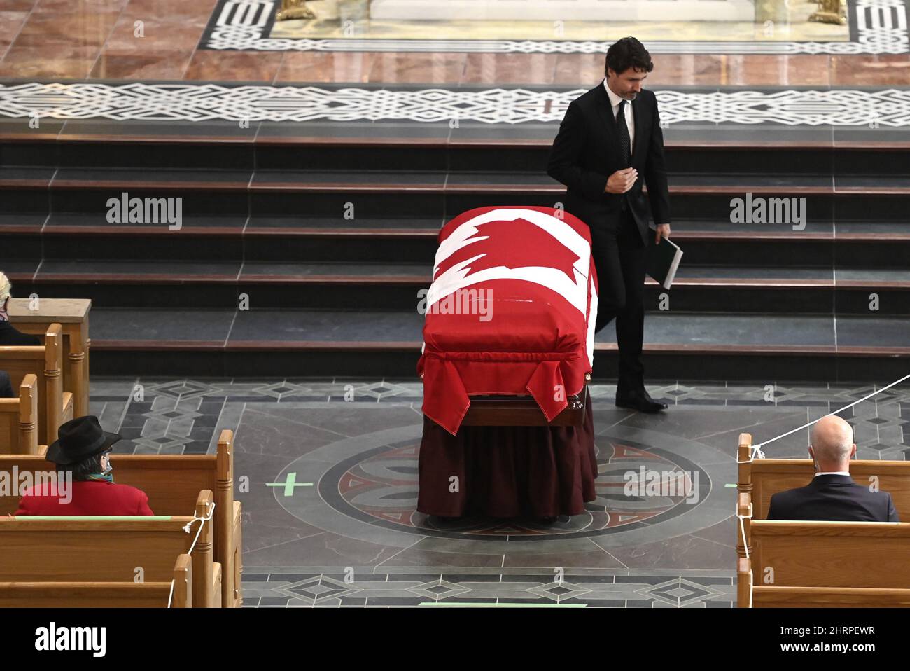 Prime Minister Justin Trudeau pays respects during the state funeral ...