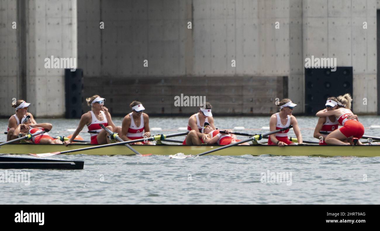 Canadaâ€™s Lisa Roman, left to right, Kasia Gruchalla-Wesierski ...