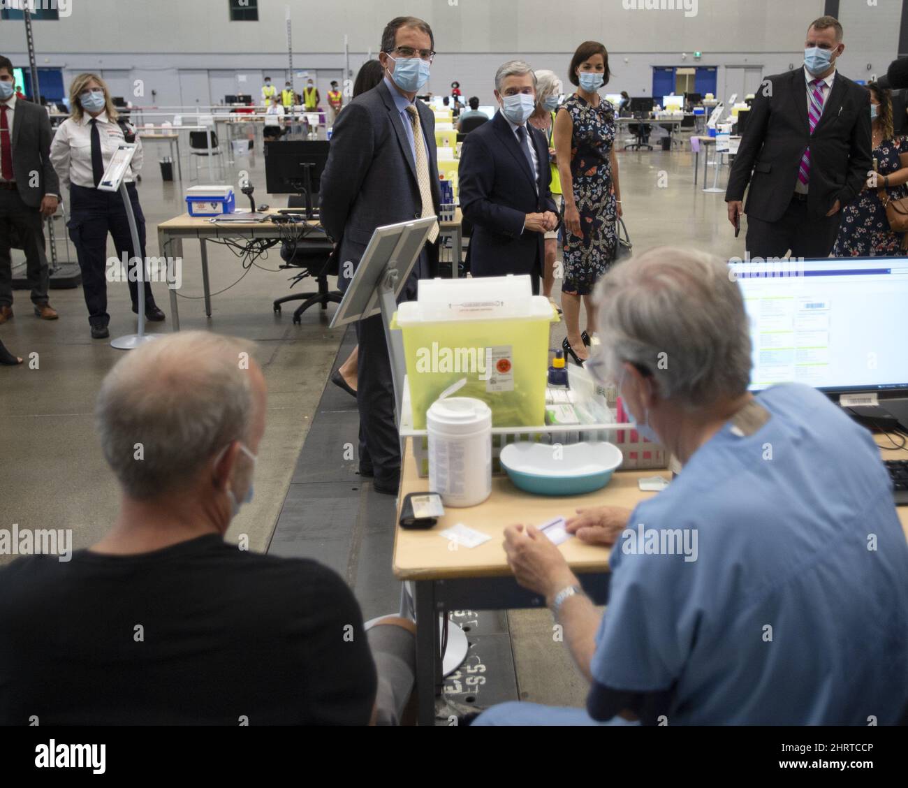 Federal Innovation Minister Francois-Philippe Champagne, right, and ...