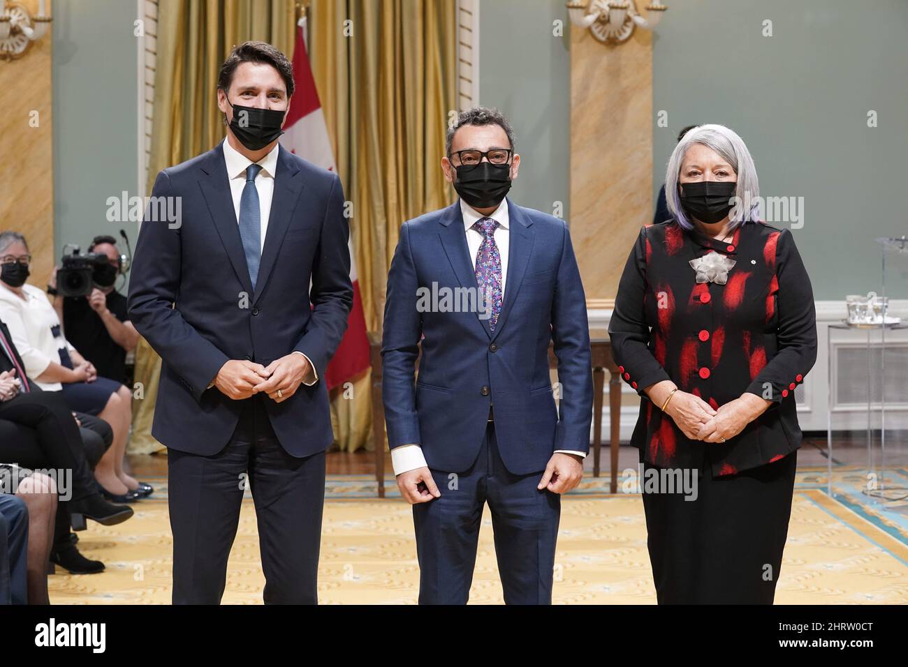 Prime Minister Justin Trudeau, left, and Gov. Gen. Mary May Simon ...