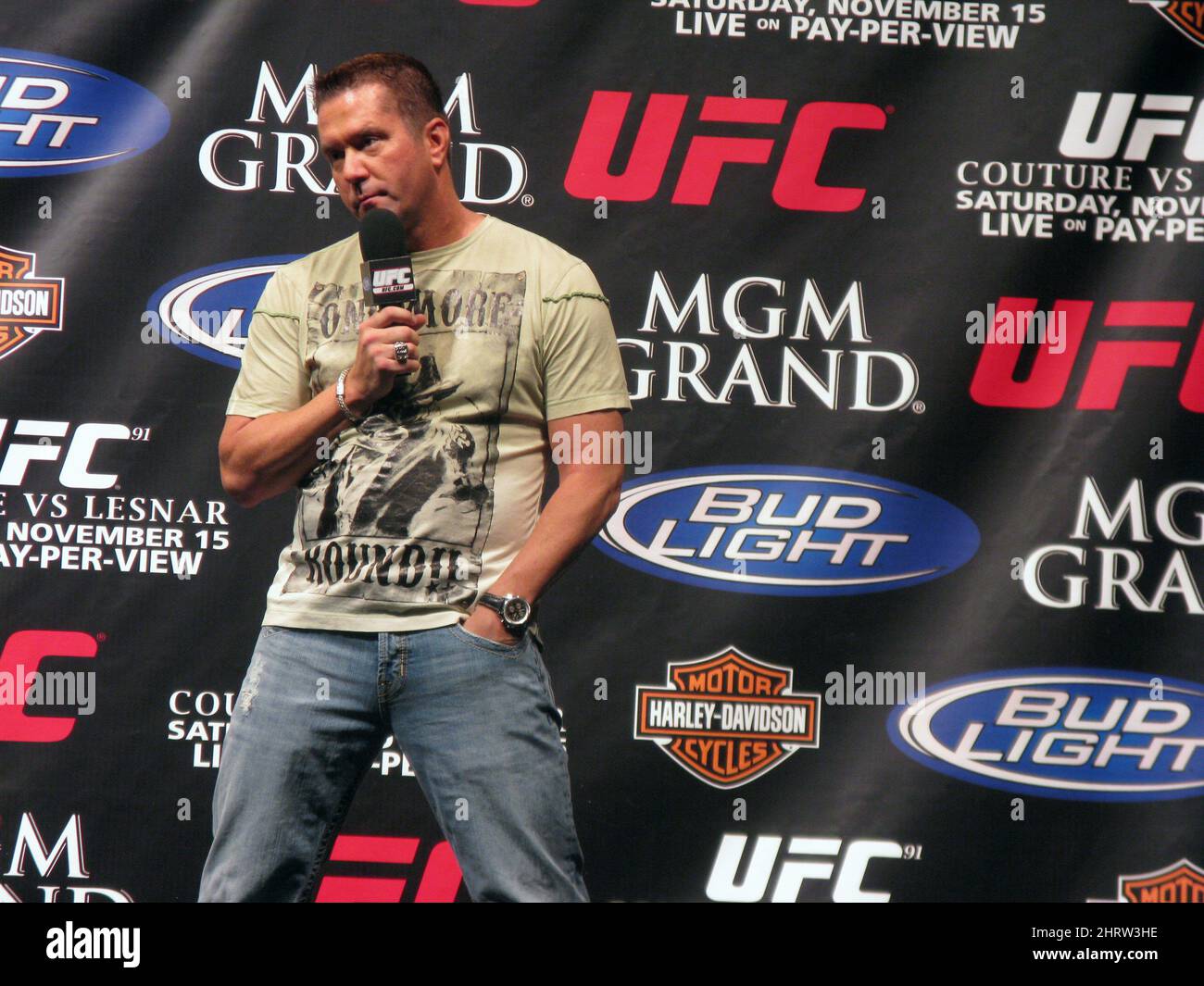 UFC 91 marks the 100th UFC show for TV announcer Mike Goldberg, whose ...