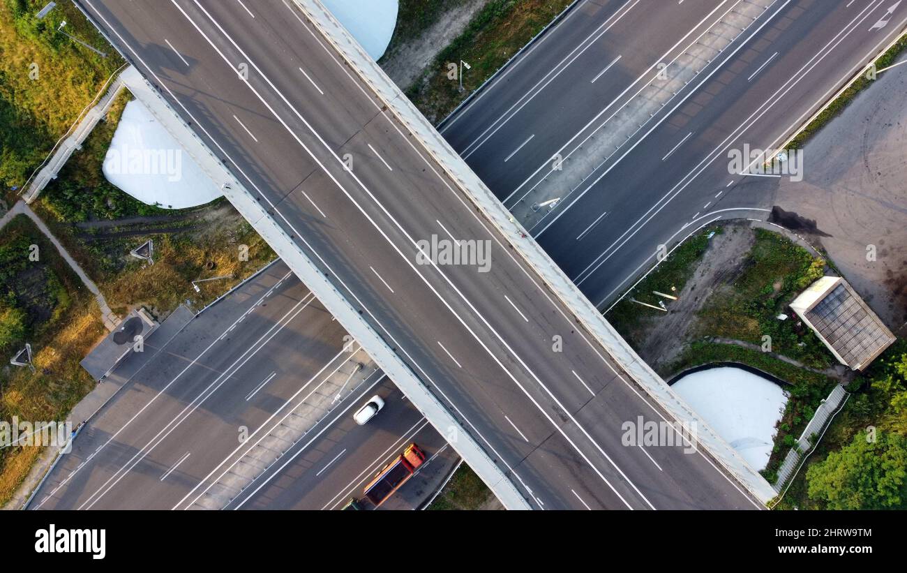 Aerial view traffic along bridge highway hi-res stock photography and ...