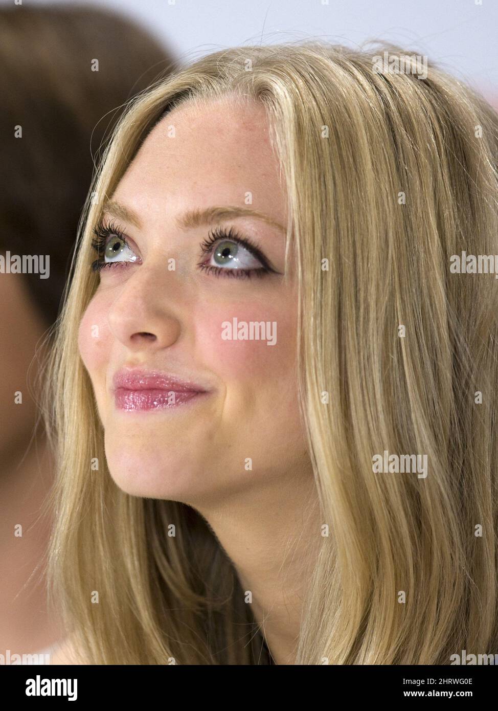 Amanda seyfried headshot High Resolution Stock Photography and Images ...