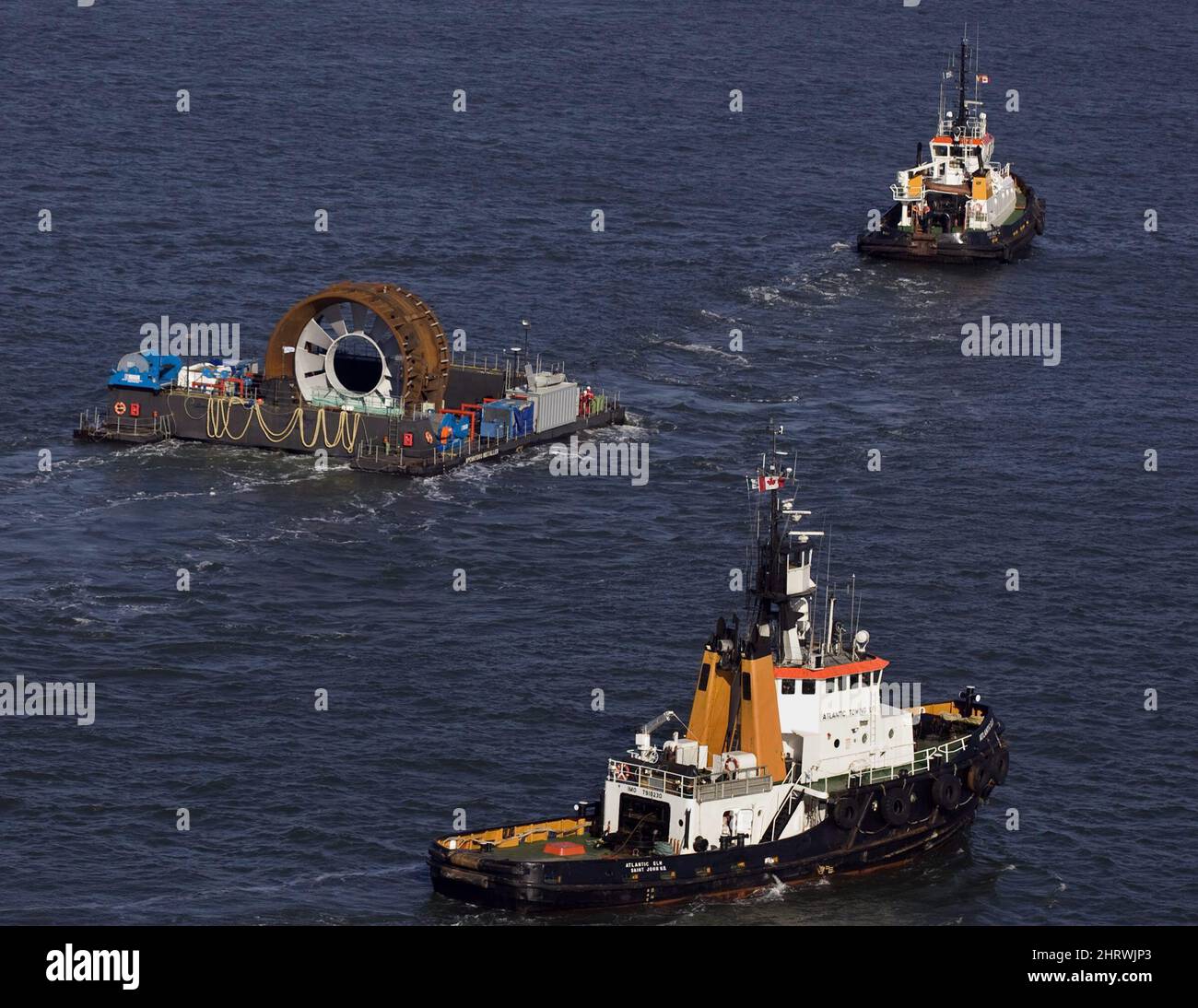 Technicians prepare to deploy the first commercial in-stream tidal ...