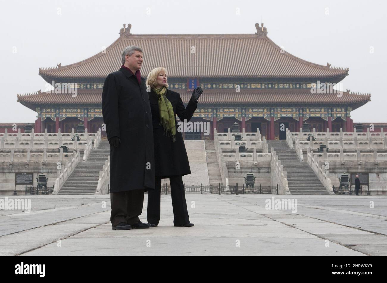 Prime Minister Stephen Harper and wife Laureen visit The Forbidden City ...