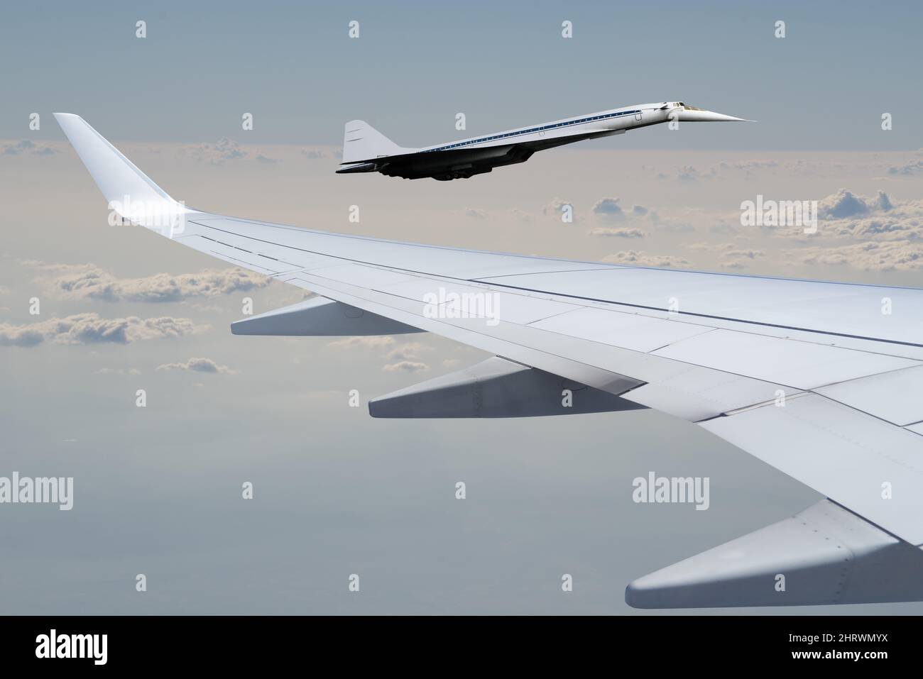 Beautiful view of airplanes flying in the sky Stock Photo - Alamy