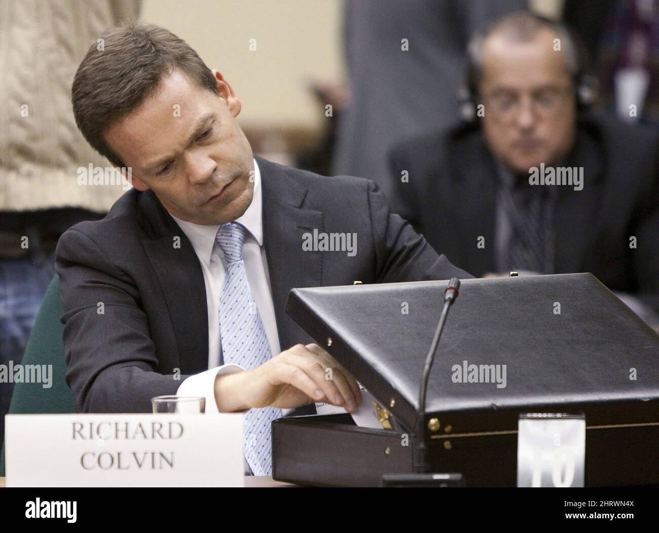 Intelligence officer and ex-diplomat Richard Colvin arrives to testify ...