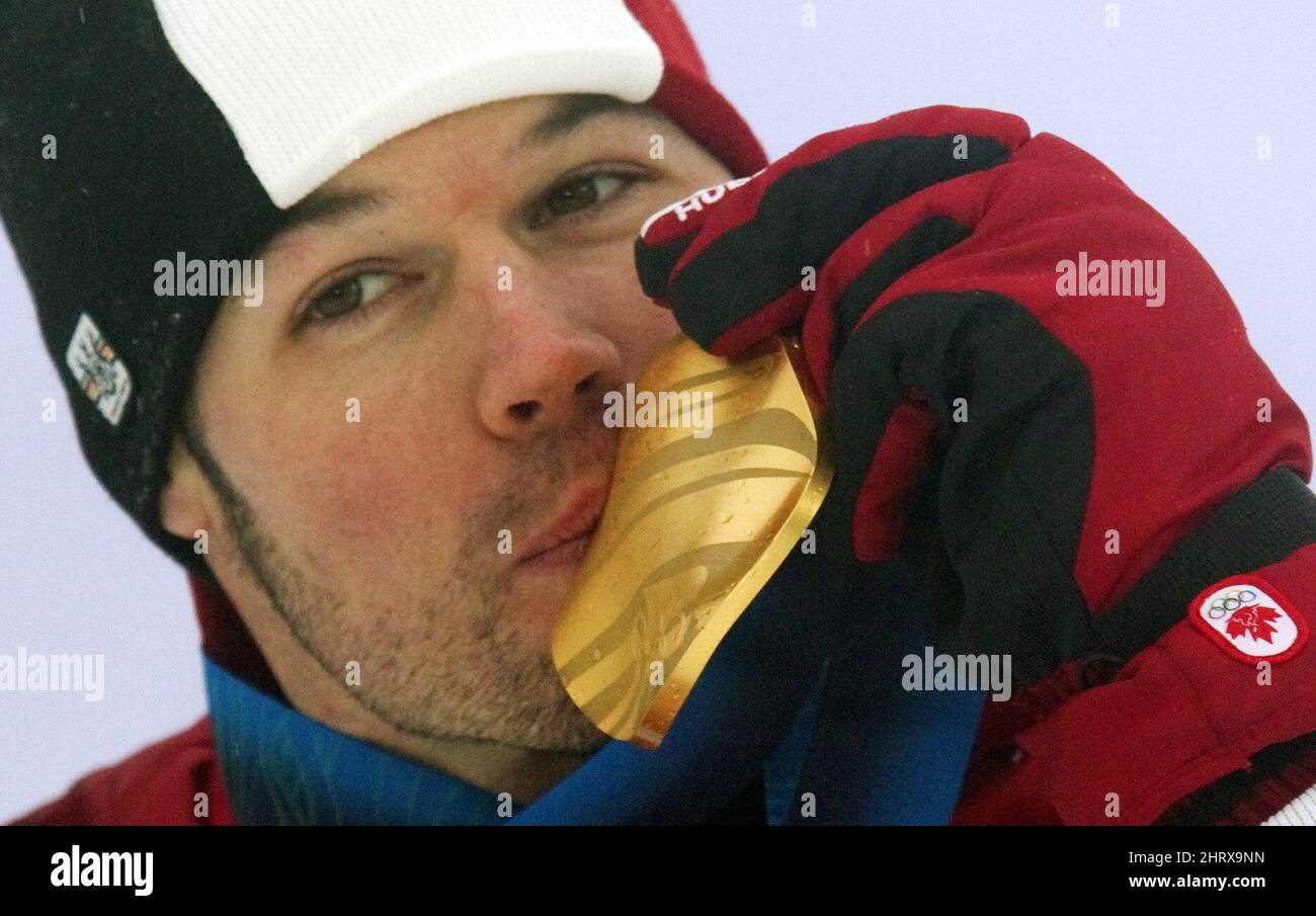 Canada's Jasey Jay Anderson celebrates gold in the men's parallel giant ...