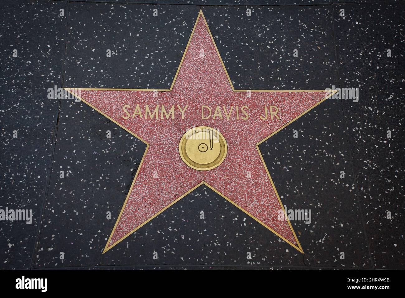 Entertainer sammy davis jr hi-res stock photography and images - Alamy